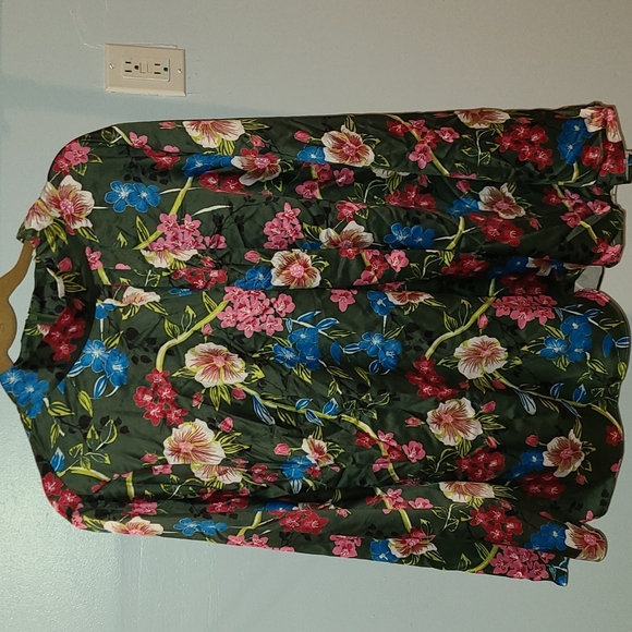 Brooke Shields Timeless | Tops | Brooke Shields Top | Poshmark